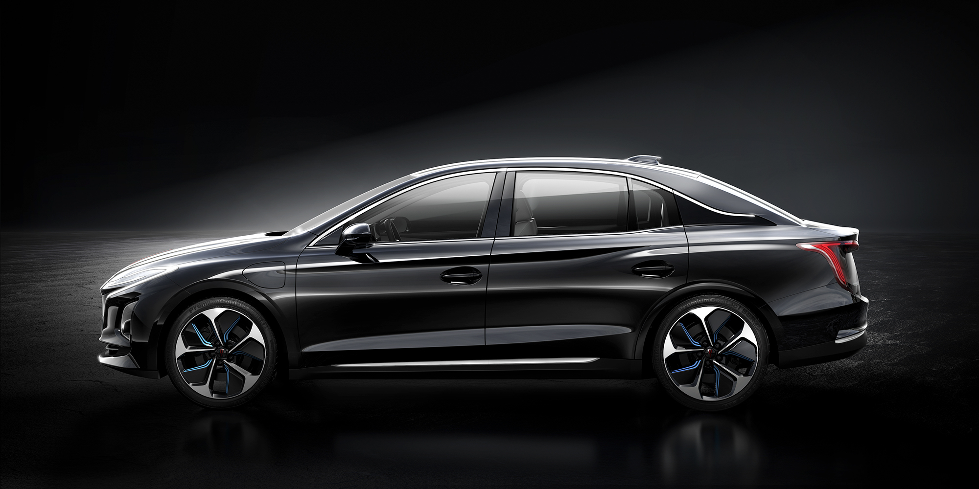 E-QM5 – Hongqi Armenia